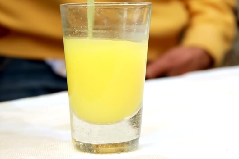 How to Drink Limoncello: The Ultimate Sipping Guide